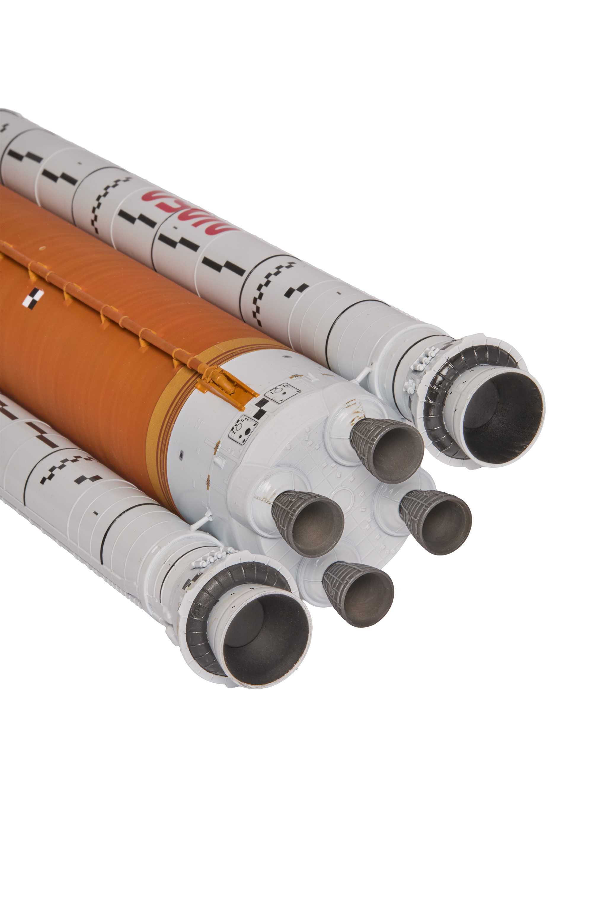 Revell Plastic ModelKit vesmír 03760 - NASA Artemis Space Launch System ...